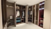 China Flexible Interior Layout Stainless Steel Wardrobe Moisture Proof Insect Proof for sale