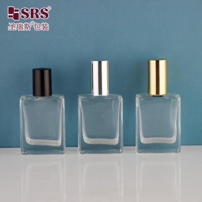 Cina Forma quadrata parete spessa olio essenziale di lusso vetro a rotolo bottiglia campione 15 ml in vendita