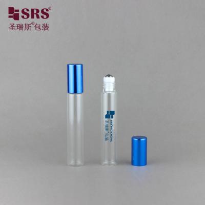 中国 8ml ブルー アルミニウム 輝くキャップ ガラスチューブ 透明な香水 瓶のロール 販売のため