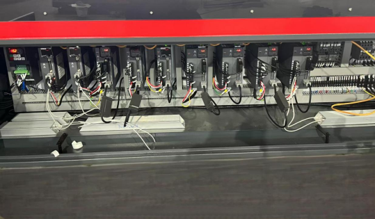 Complete electrical servo control system