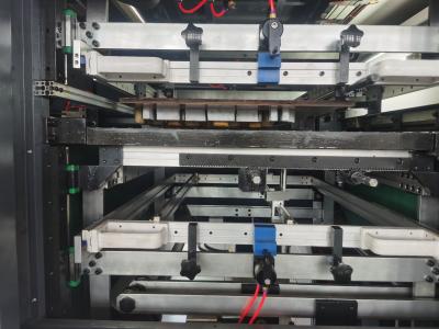 Cina MYP-1060H Flatbed Automatic Die Cutting Stripping Machine Package Box And Cardboard in vendita
