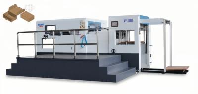 Cina Macchina di taglio a stampo automatico piatta multifunzione adatta a vari requisiti di carta da stampa e scatola di imballaggio in vendita