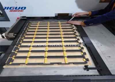 China Sheet 1080X780mm Automatic Die Cutting Machine Cardboard Flatbed Creasing for sale