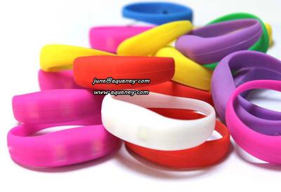 China Buy the newest LED PULSE Motion sensor light up wristbands bracelets for sale