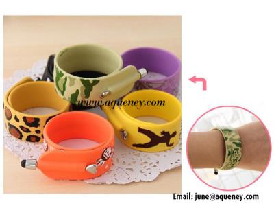China Cheap Custom Color stylus pen with silicon slap bracelet with custom logo print for sale