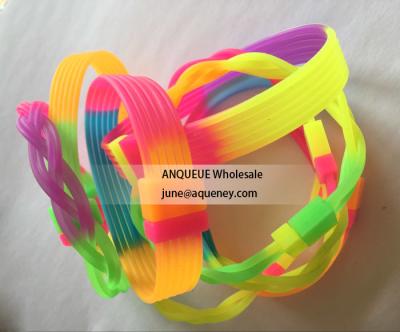 China Hot selling custom silicone bracelet, rainbow colors silicone wristband, bracelets for sale
