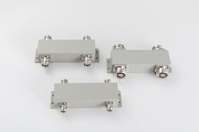 Cina accoppiatore 2out di 698-3800MHz 2in/combinatrice ibridi 500W o 300W di 2:2 in vendita