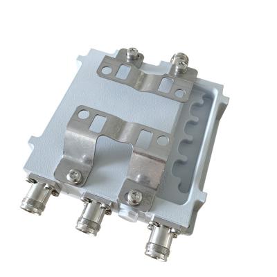 Китай Combiner диапазона IP67 PIM 160dBc Tri с разъем-розеткой 790-960MH продается