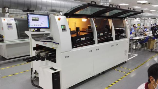 Economical SMT Lead Free Wave Soldering Machine For DIP Procuction Line