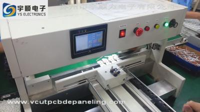 중국 페이지가 있는 depaneling 장비로 두 배로 늘리고, FR4 PWB에 구멍을 뚫습니다. 판매용