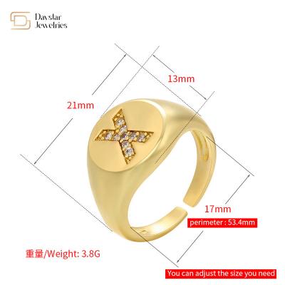 Cina Cristallo di rocca regolabile Diamond Initial Ring, anello di Chunky Zircon Gold Plated Letter in vendita