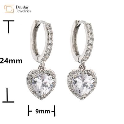 Cina l'oro 24k ha placcato lo zircone Crystal Heart Dangle Drop Earrings di Diamond Brass Hoop Earrings Jewelry del cuore per le donne in vendita