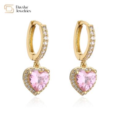 Cina l'oro 24k ha placcato lo zircone Crystal Heart Dangle Drop Earrings di Diamond Brass Hoop Earrings Jewelry del cuore per le donne in vendita