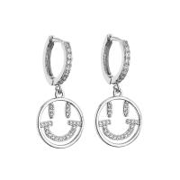 China Smiley 18K Gold Jewelry Set 2 Piece Necklace and Earrings for Women for sale