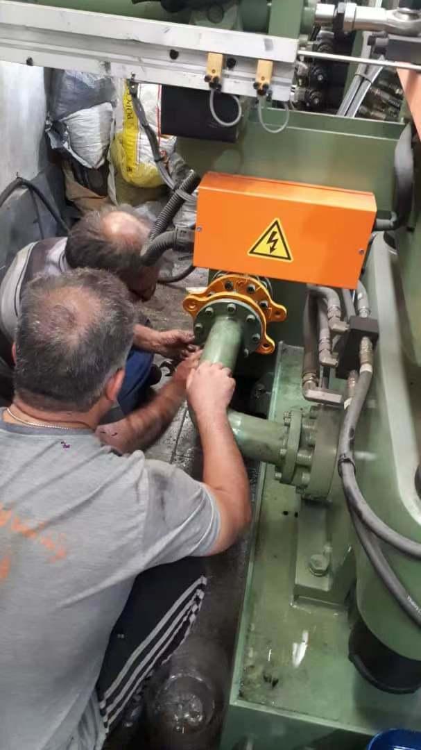 Horizontal Fifo Rubber Injection Moulding Machine