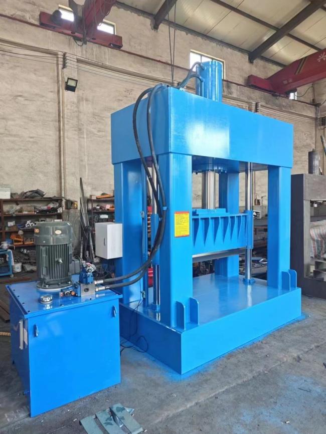Vertical Hydraulic Rubber Bale Cutter/Guillotine Cutting Machine