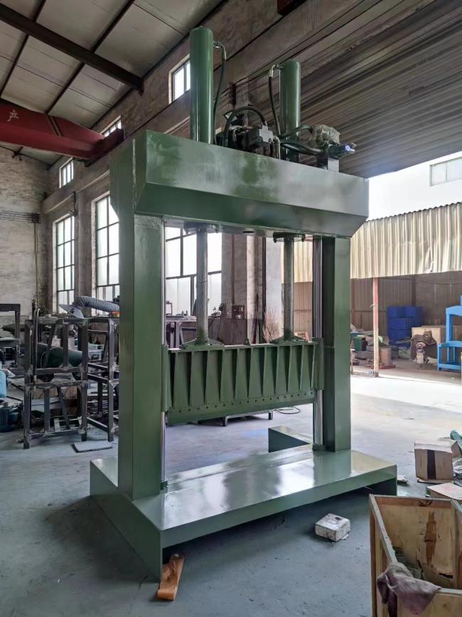 Vertical Hydraulic Rubber Bale Cutter/Guillotine Cutting Machine