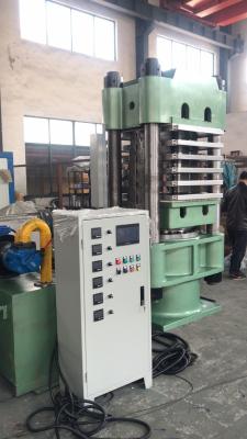 China Customized Plate Size EVA Mat Foaming Machine with Customizable Options for sale