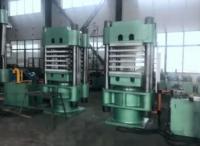 China Vertical Multi Layer Rubber Vulcanizing Hydraulic Molding Press for Customized Needs for sale