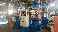 China JC-200t Customized Rubber Silicone Production Vulcanizing Machine Featuring Core Lifter for sale