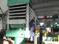 China Highly 20000T Eva Foaming Hydraulic Vulcanizing Press Machine for sale