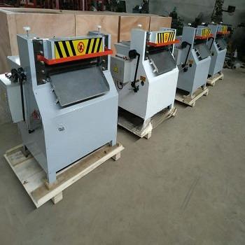 China 1.5 kW Power Rubber Sheet Slitting Machine for Professional Cutting for sale