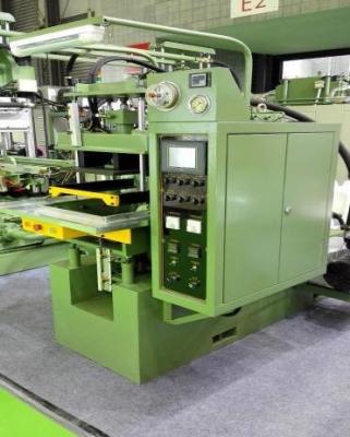 China Automatic Vacuum Compression Molding Machine for Rubber Oil Seal for sale