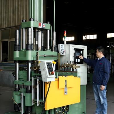 China 8500 Tons accuracy Rubber Transfer Molding Machine for Consistent Molding Results for sale