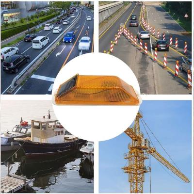 Cina Lampada ad illuminazione solare Strobe di avvertimento a LED Strobe Flash Traffico luce di cautela Chip ponte di controllo ricaricabile luce di sicurezza di guida notturna in vendita