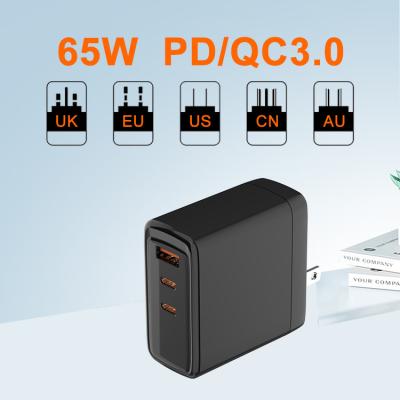 Cina Adattatore di alimentazione di alta qualità reale 18W 60W 65W Eu Us Uk Pd caricabatterie veloce per telefono cellulare in vendita