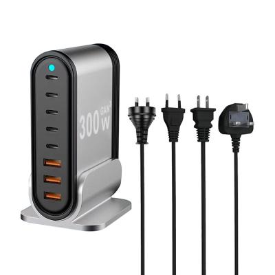 Cina Caricabatterie USB-C da 8 porte da 300W a 100w a 40w a 12watt a 5V a 2.4a per MacBook I Phone in vendita