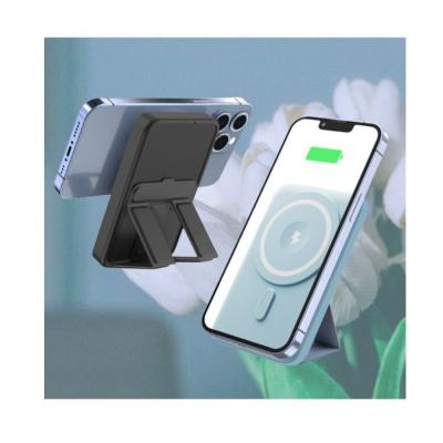 China Hoogwaardige 10000mah Minibatterij Telefoon Back-up Power Bank Draagbare mobiele oplader Magnetische Powerbank voor mobiele telefoon Te koop