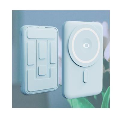 China Hoogwaardige 10000mah Minibatterij Telefoon Back-up Power Bank Draagbare mobiele oplader Magnetische Powerbank voor mobiele telefoon Te koop