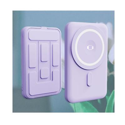 China Hoogwaardige 10000mah Minibatterij Telefoon Back-up Power Bank Draagbare mobiele oplader Magnetische Powerbank voor mobiele telefoon Te koop