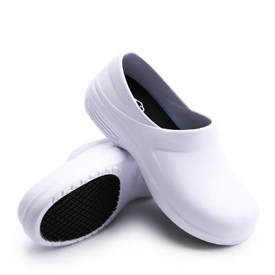 China Non-slip EVA Chef Shoes For Vegetable Garden Bathroom Safety Oil-Resistant Waterproof Work Shoes for sale