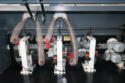Cina Macchine per la lavorazione del legno macchina automatica per la bandazione dei bordi con 380V di tensione 4100x800x1560mm in vendita