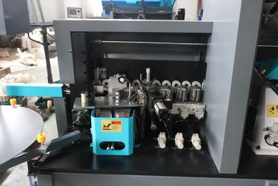 Cina 4100x800x1560mm Macchina di bandaggio a bordo completamente automatica con motore di taglio di fine 12000RPM in vendita