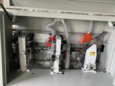 Cina Long Life Service Automatic Edge Banding Machine con potenza di riscaldamento del vaso adesivo di 2,4 kW in vendita