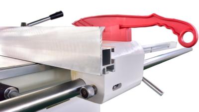 Cina Macchina per seghe da tavolo per la lavorazione del legno industriale con regolazione e miglioramento dell'inclinazione della lama da 0 a 45° in vendita