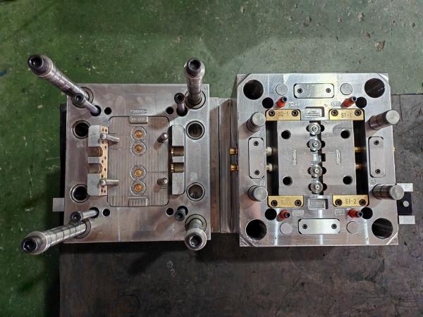 Quality Hygienic Plastic Injection Molding High Durability For Medical Accessories for sale