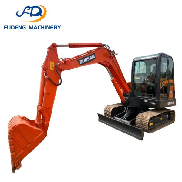 Quality Hot Sale Reliable Used Crawler Excavator with Hydraulic System 6Ton Excavator for Construction Mining for sale
