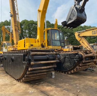 Cina Buona 5 tonnellate usata Komatsu PC200 PC60 Scavatore anfibio con gomma lunga e valvola idraulica in vendita