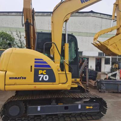 Cina 7 tonnellate di escavatore giapponese usato 8 tonnellate Komatsu PC70 PC60 KOOP o CHANGCHAI Motore in vendita