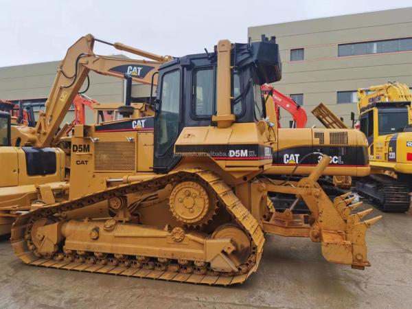 Quality Used Caterpillar D5M Bulldozer HAWE Hydraulic Cylinder Included for Smooth for sale