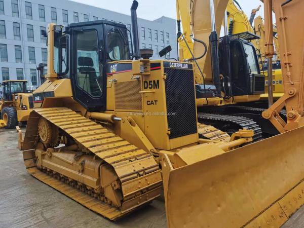 Quality Used Caterpillar D5M Bulldozer HAWE Hydraulic Cylinder Included for Smooth for sale