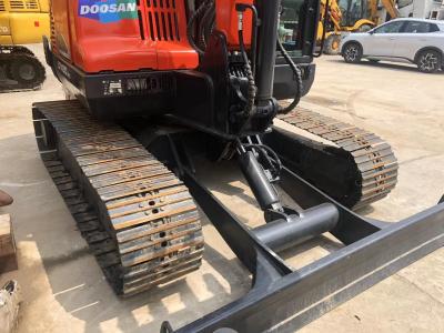 Cina 0.75m3 Capacità del secchio Usato Doosan DX60 DH55 escavatore per le vostre esigenze di scavo in vendita