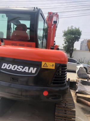 Cina 0.75m3 Capacità del secchio Usato Doosan DX60 DH55 escavatore per le vostre esigenze di scavo in vendita