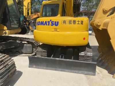 China Komatsu PC60 Crawler Excavator with Maximum Digging Depth 3275mm and 6TON Operating Weight for sale