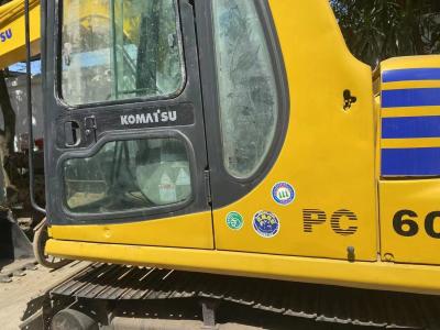 China Komatsu PC60 Crawler Excavator with Maximum Digging Depth 3275mm and 6TON Operating Weight for sale