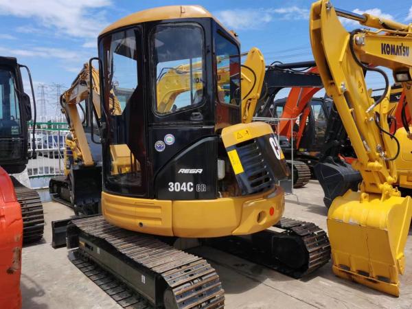 Quality Used Japanese Excavator Original 304 Caterpillar Japan Mini Digger Cat 304C 306 for sale